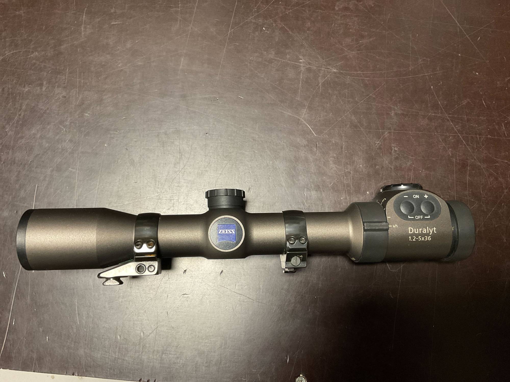 Käytetty Zeiss Duralyt 1.2-5x36 Kiikaritähtäin EI SISÄLLÄ JALKOJA ...